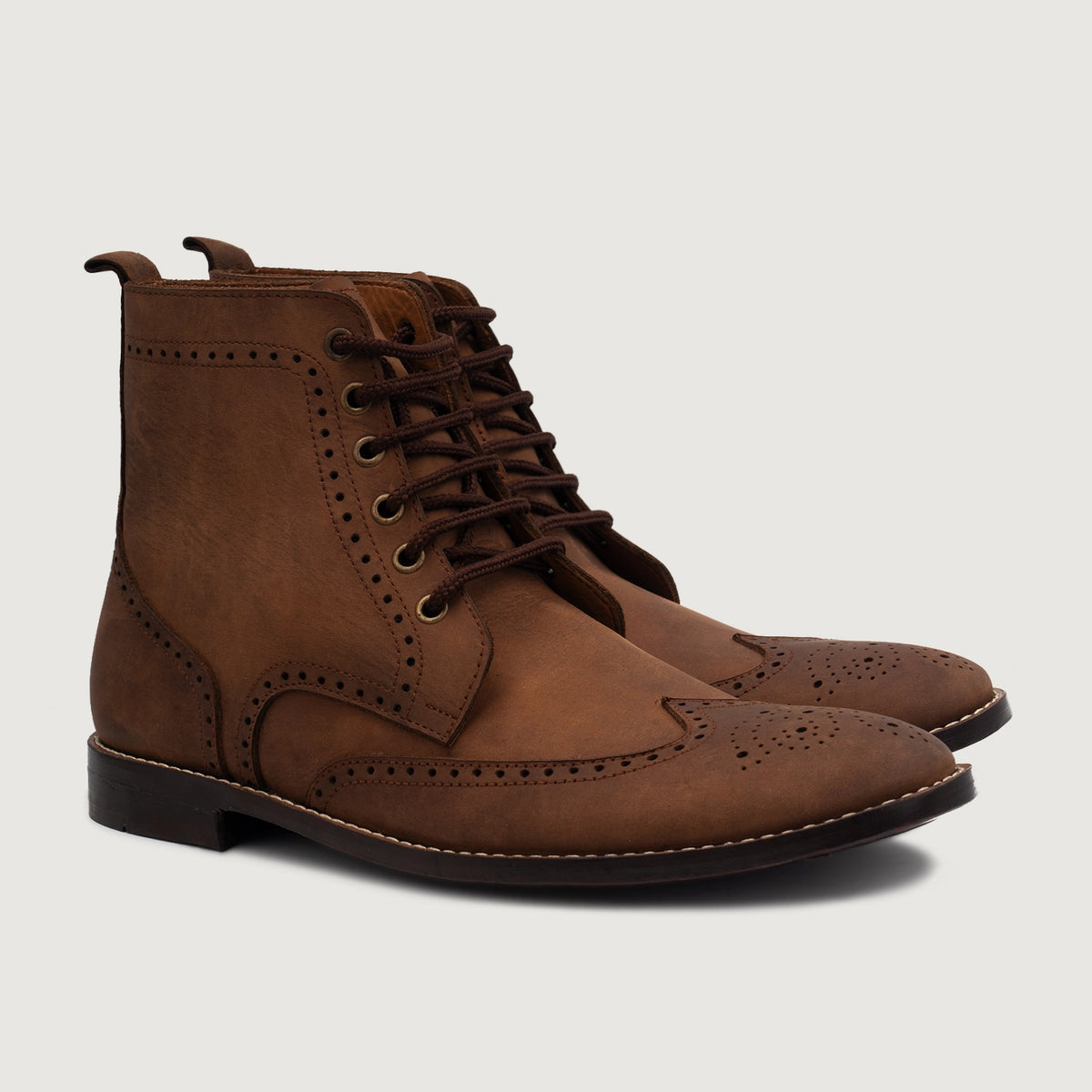 Duster Brogues Boots for Men in Oil Pull-up Brown - Eviternity