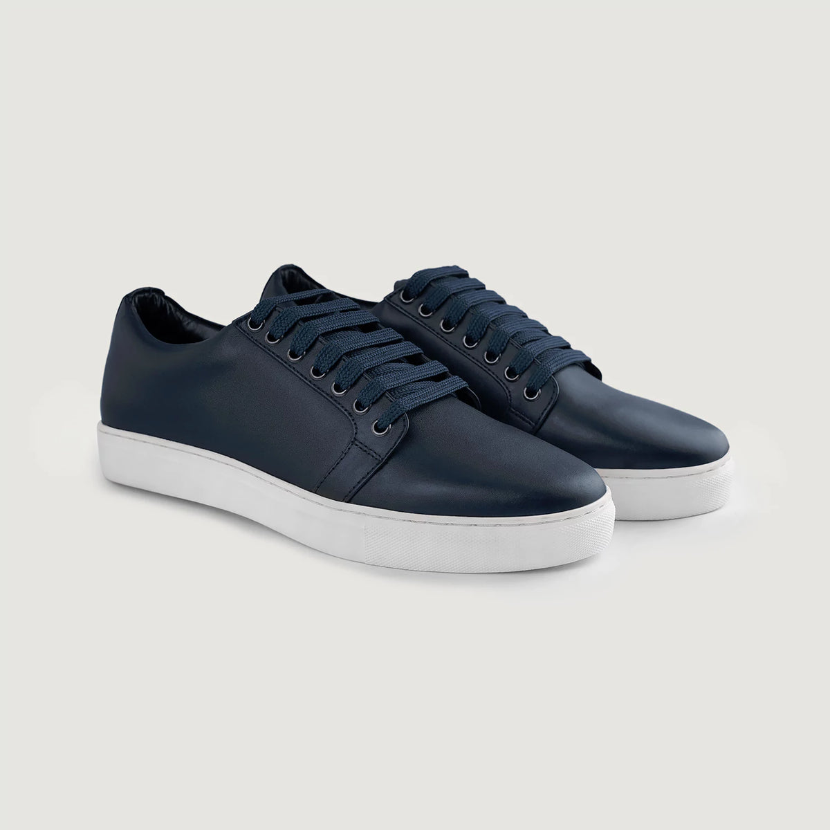 Men's Murphy Low Top Sneakers in Midnight Blue Leather - Eviternity