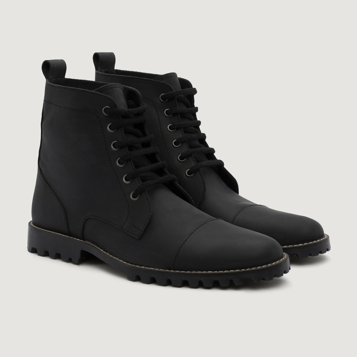 Men's Knight Matte Black Pullup Derby Boots - Eviternity